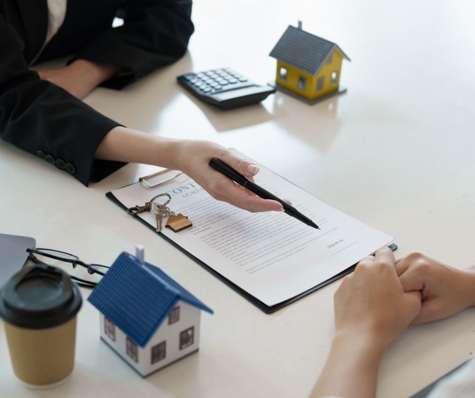 Wat gebeurt er na het tekenen van de koopakte? - Waltmann Makelaars